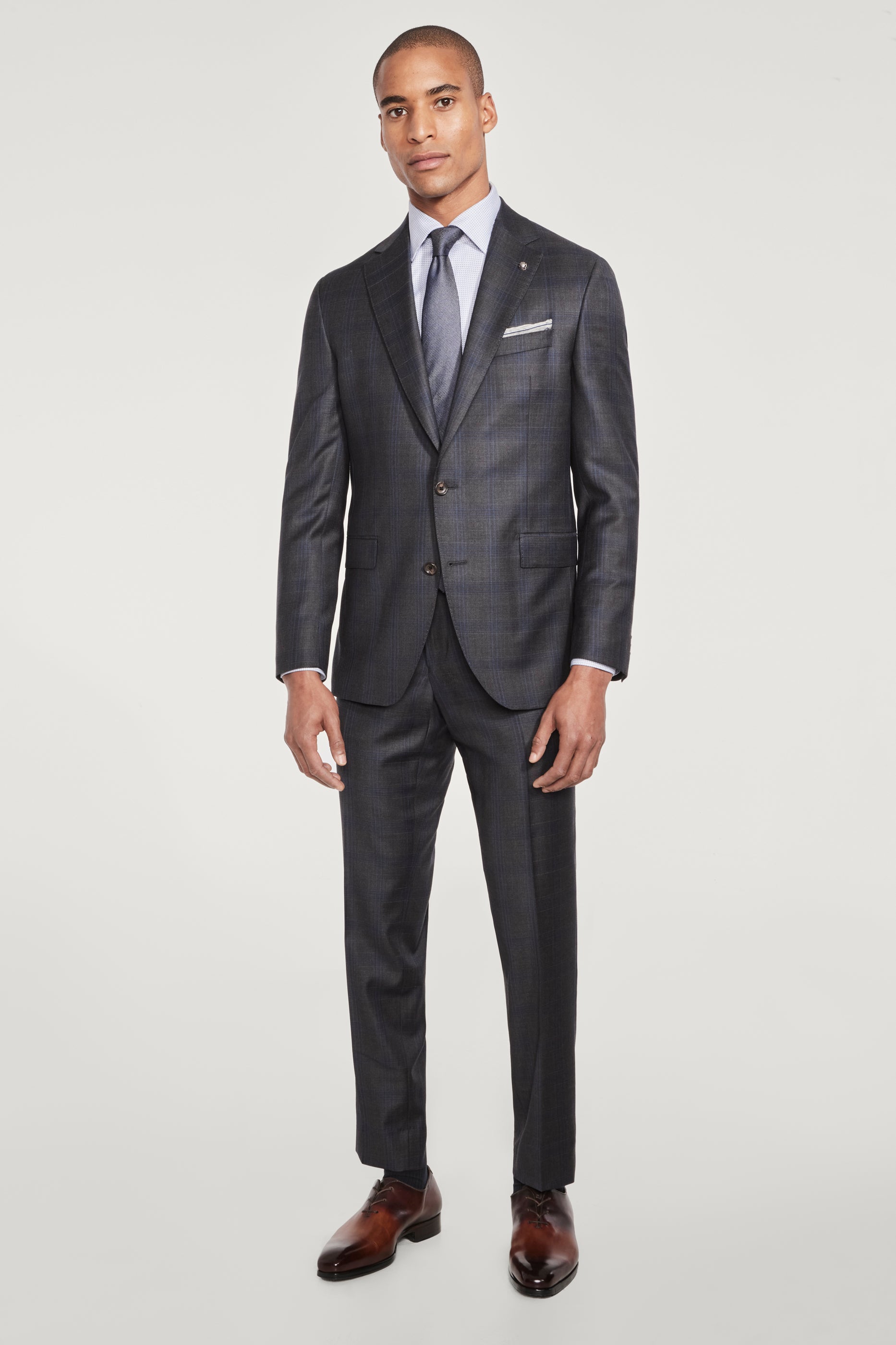 Jack Victor Men's Suits